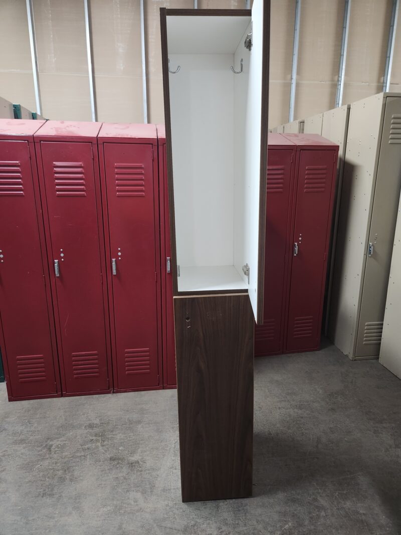 Pre-Owned Lockers – The Locker Guy