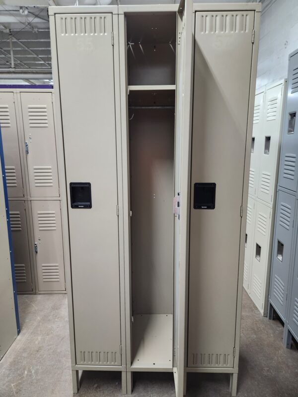 15 x 18 x 48 Super Heavy Duty Gym Style Lockers (Pre-Owned) – The ...